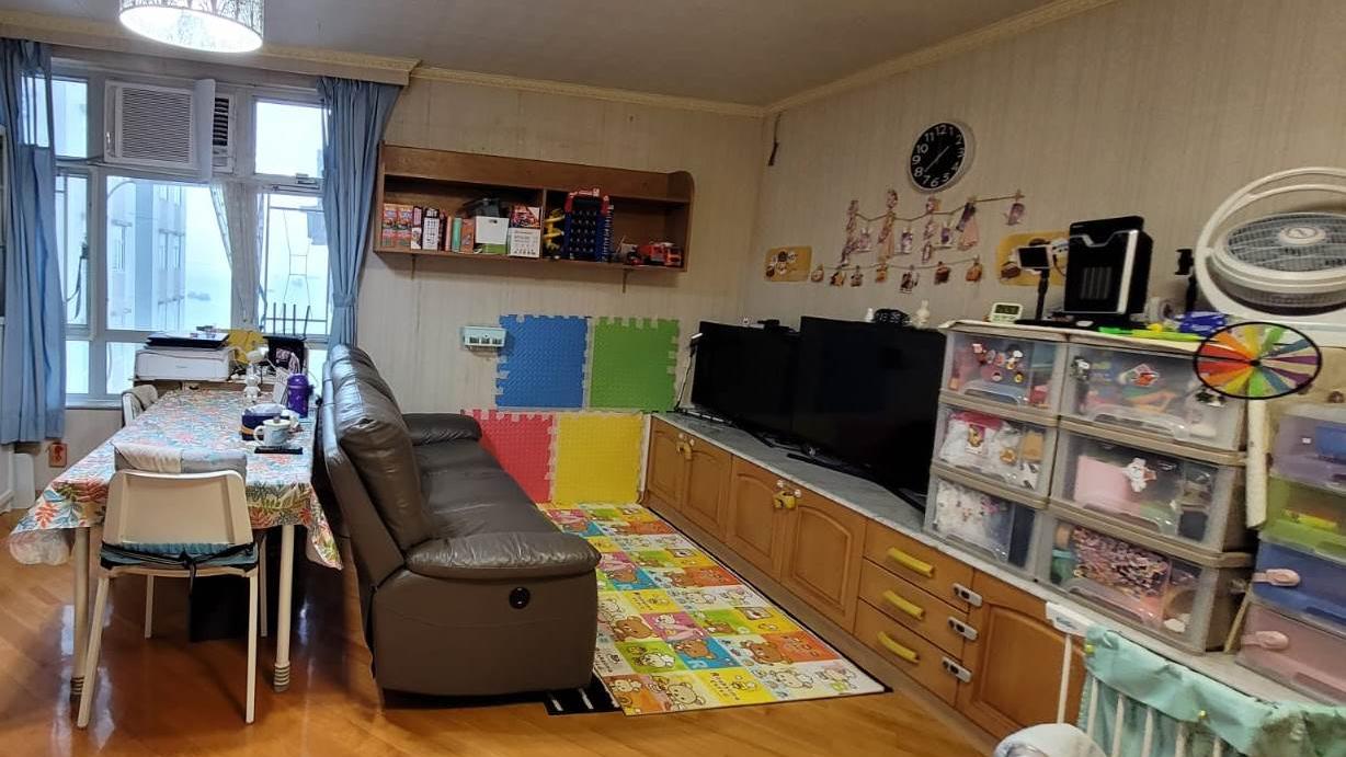 屯門居屋美樂花園 700呎海景三房 自由市場叫價5球有找｜有樓睇 | am730